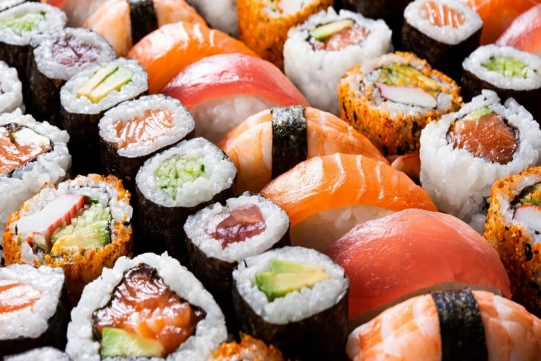 What Does Sushi Taste Like - Why Does Sushi Taste So Good? - Lafianna.com